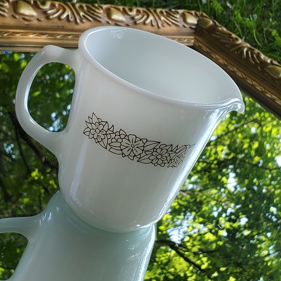 Pyrex | Kitchen | Vintage Pyrex Woodland Design Creamer Cup | Poshmark